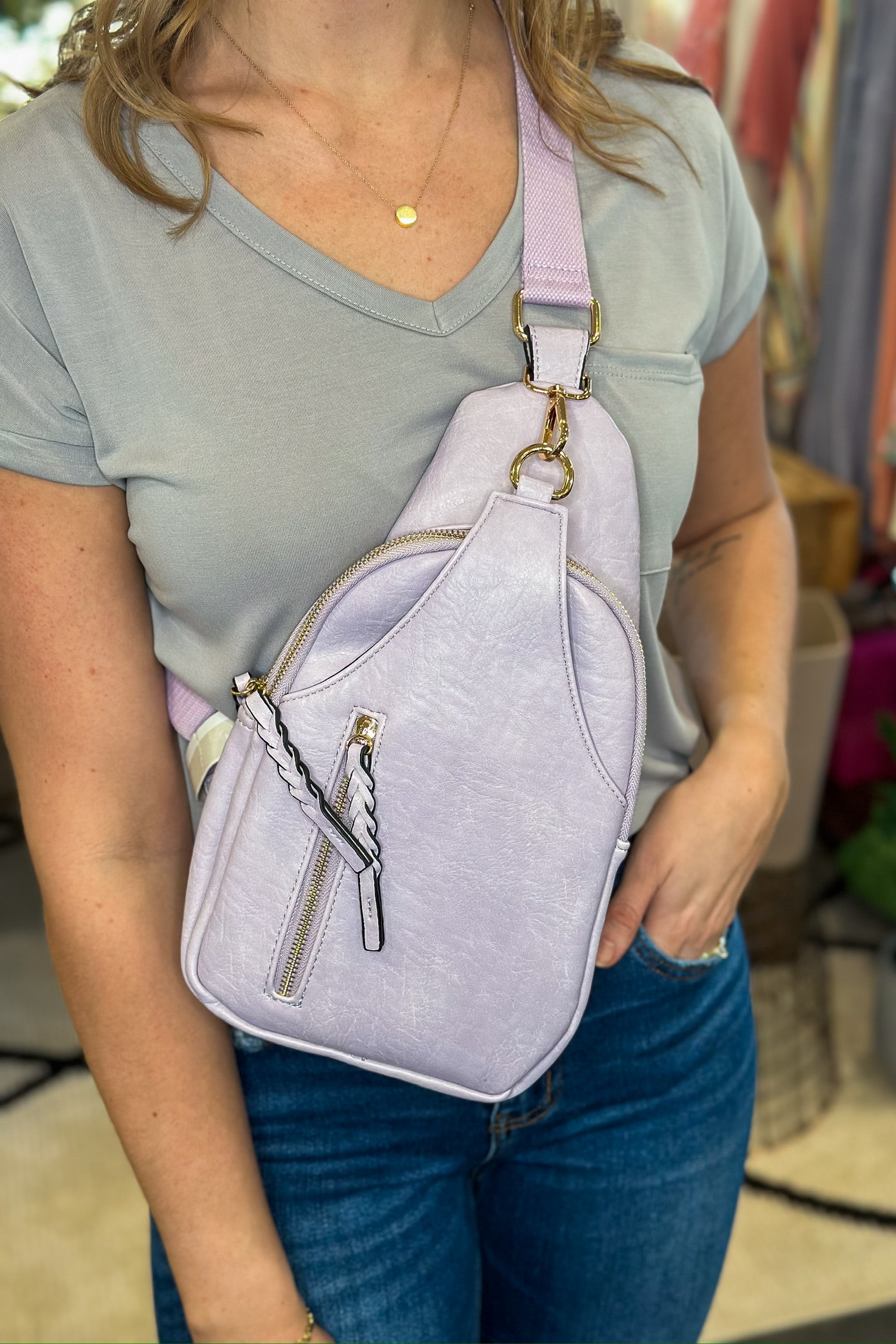 Nikki Sling – Pretty Kinz